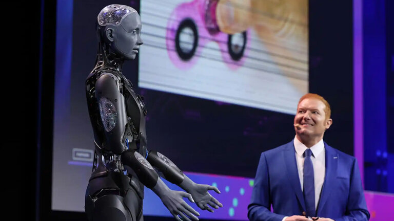 Bringing AI to Life — as a Conference Presenter